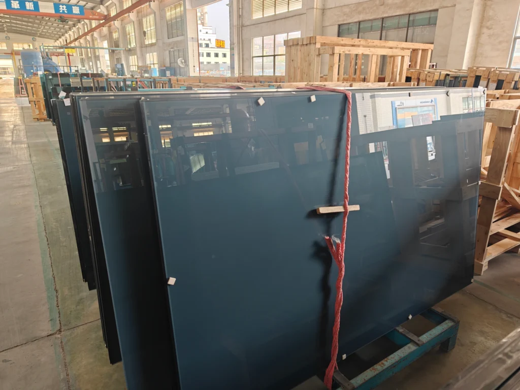 China Reliable Leading 5+5mm Silk Screening Glass, 554 Gradient Printed ...